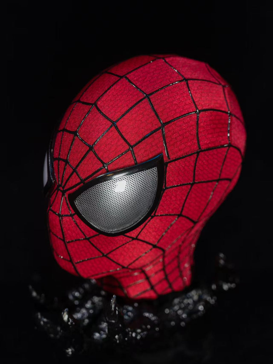 Raised Web V2 Mask Mini Version (Display only) – joyydesign